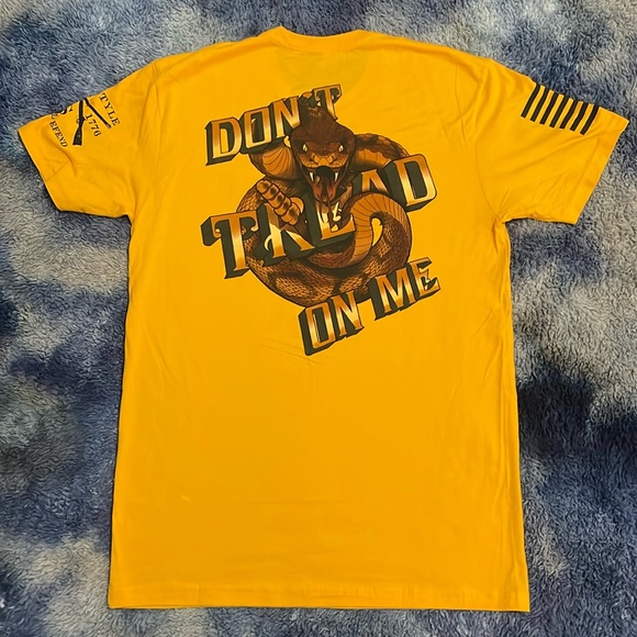 Grunt Style | Shirts | Grunt Style This Well Defend Dont Tread On Me ...